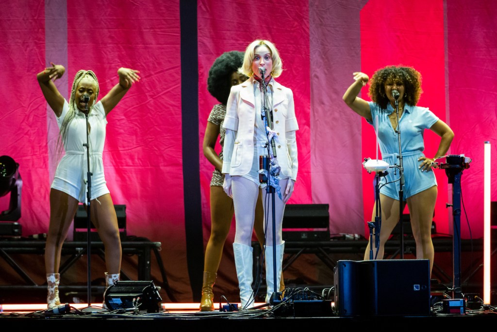 Roxy Music kicks off 50th anniversary reunion tour at ScotiaBank Arena ...